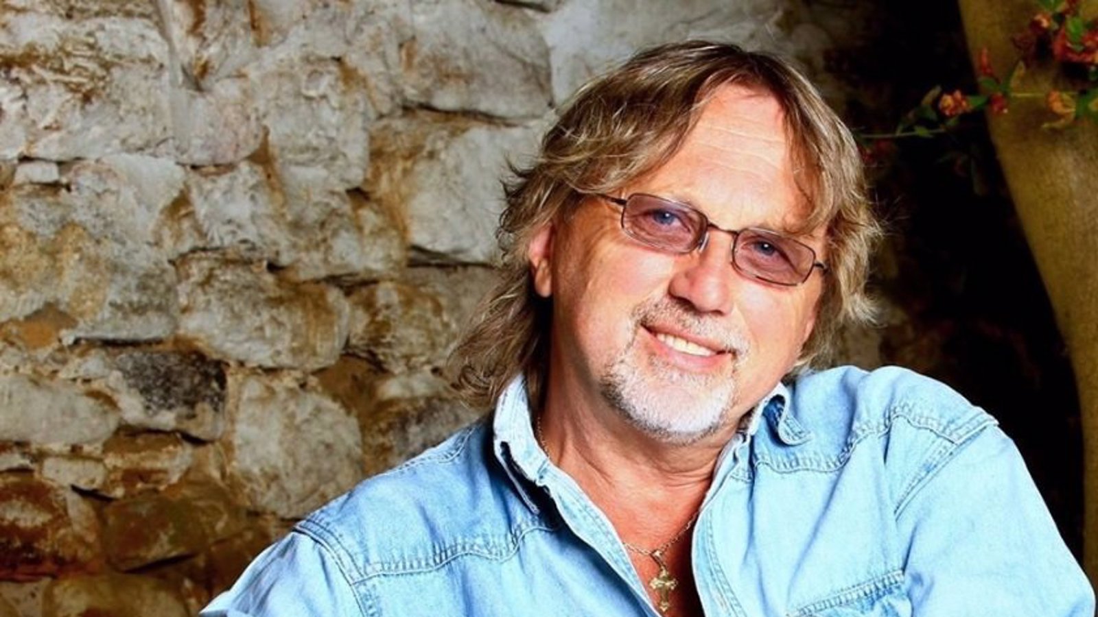 Dalibor Janda slaví 70: Kalhotky už po mně neházejí, říká