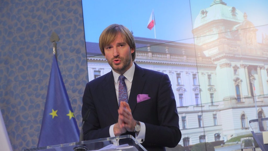 Adam Vojtěch představil plošné testování: Bude se týkat 27 tisíc lidí ...