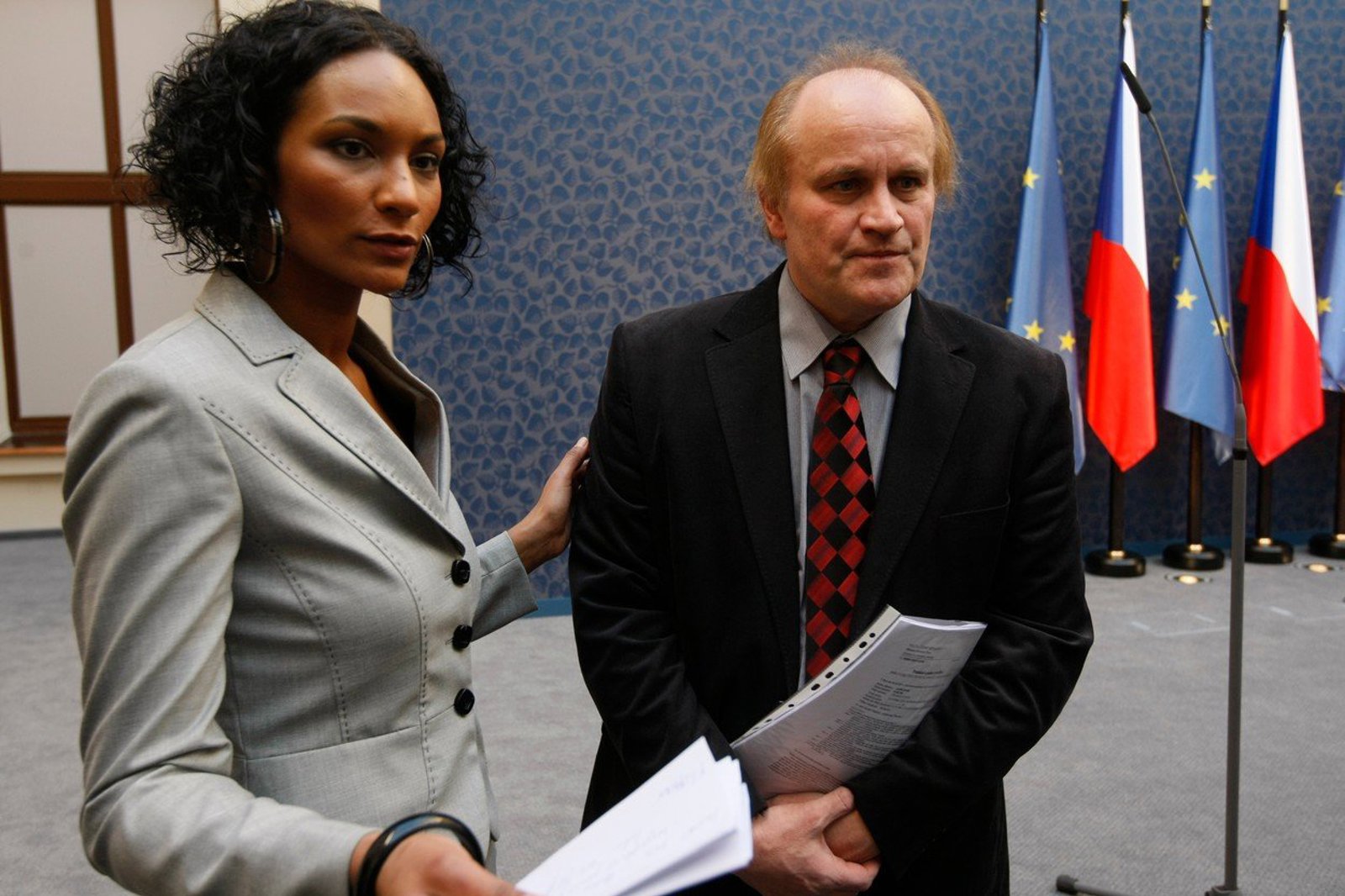 Galerie: Lejla Abbasová o soužití s puberťákem: Hádky kvůli telefonu a ...