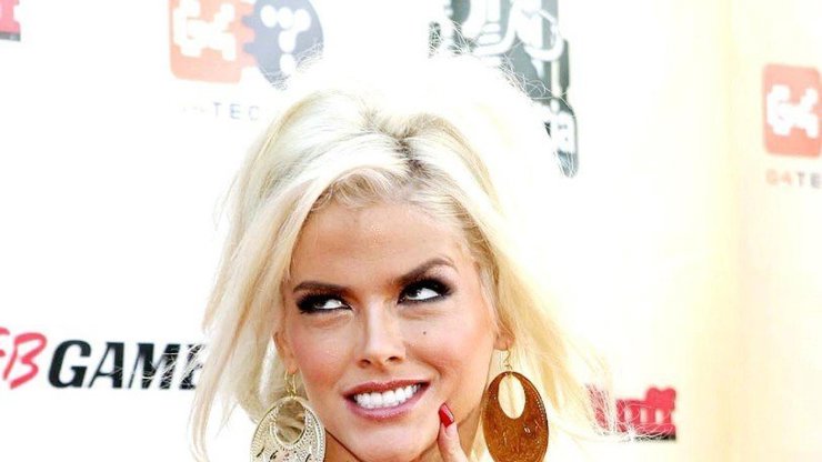 Galerie: Nešťastná Anna Nicole Smith: Smrt syna a krutý osud krásné ...