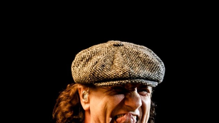 Galerie: Zemřel Colin Burgess: Odešel původní bubeník australské ...