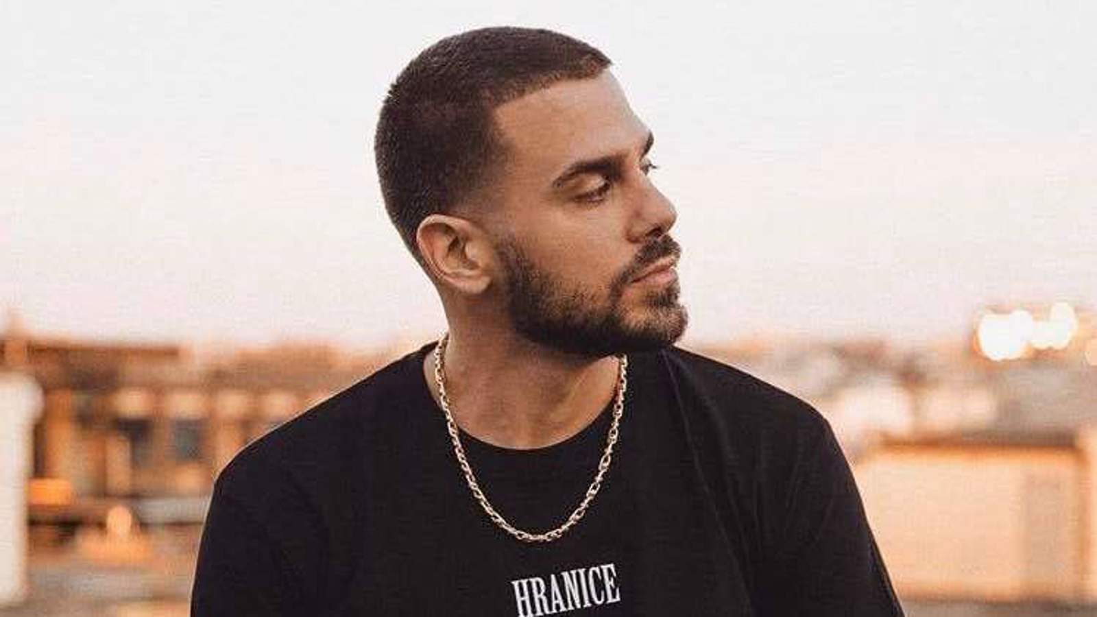 Rapper Ektor prodává byt i auto a přepsal všechny své firmy: Fanoušci ...