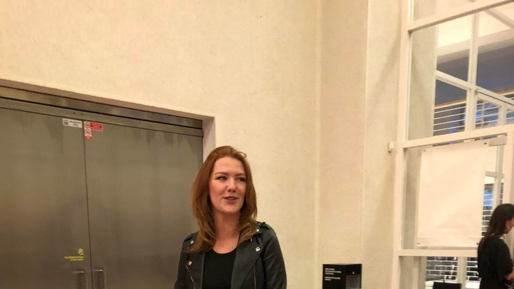 Galerie: Zpěvačka Debbi o svatbě: Už máme místo i datum – fotka 7 ...