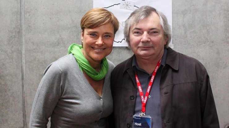 Galerie: Marie Retková září a jako by porážela čas. Kromě pár vrásek ...