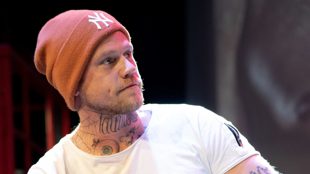 Adam Raiter míří do fackovací bitvy: Za ty peníze to nešlo odmítnout ...