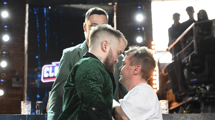 Galerie: Clash of the Stars: Liliput Petr Marek alias "Obr" se ...