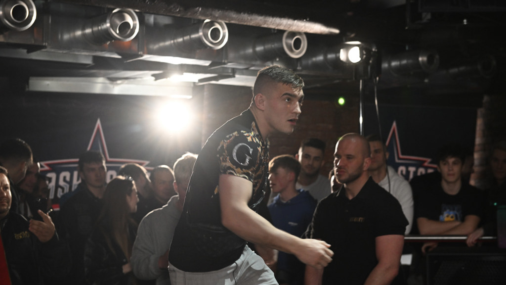 Tadeáš Růžička: Napadená dívka ukázala fotografii oka poté, co jí dal ...