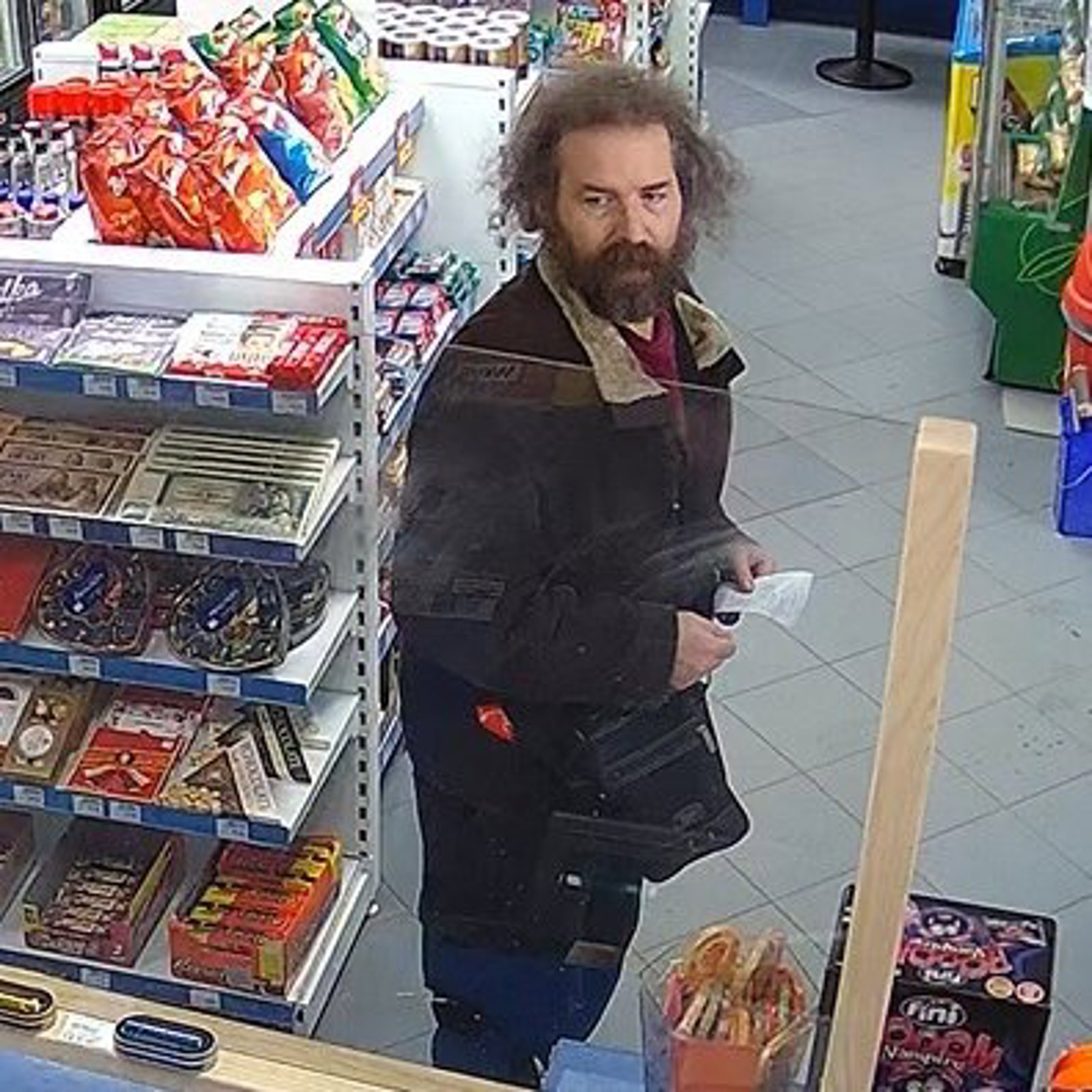 Galerie: Vražda na Břeclavsku: Policie pátrá po Dušanu Kocmanovi ...