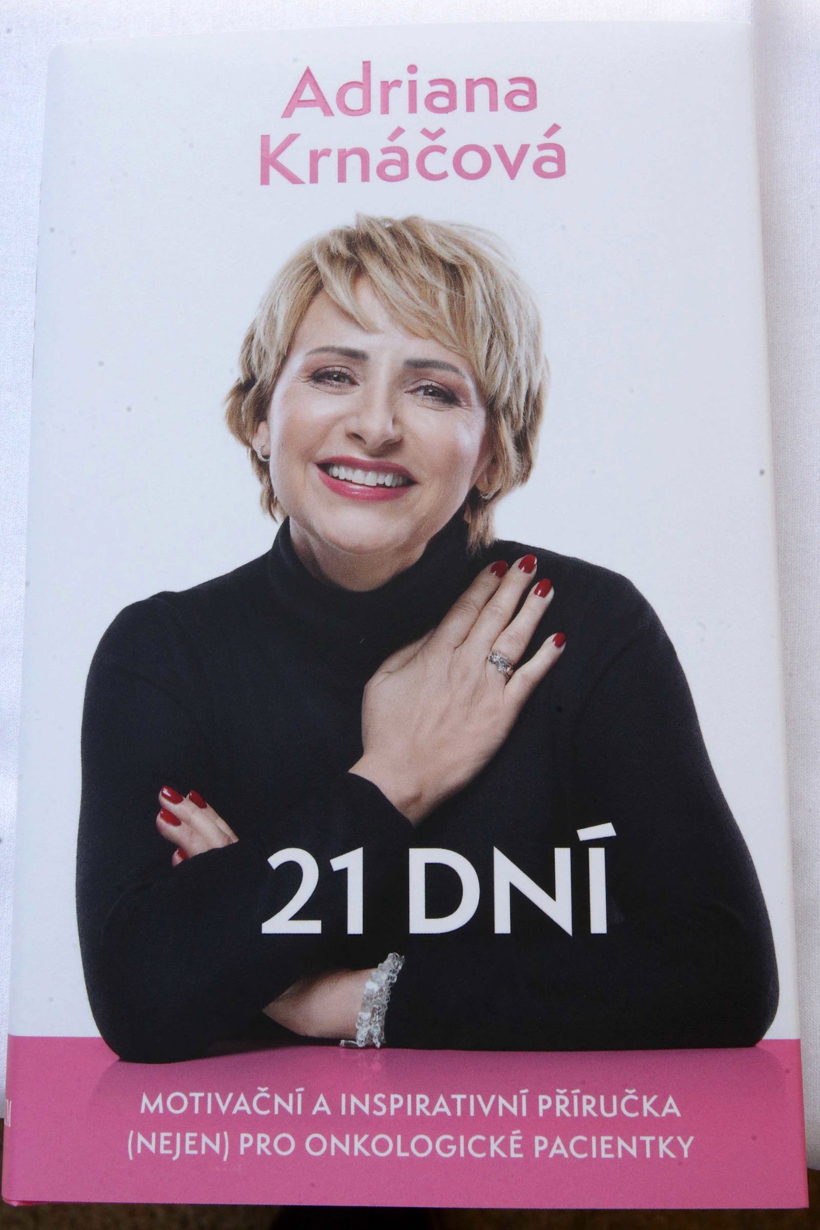 Galerie Adriana Krn ov Slav ivotn Jubileum Fotka 5 EXtra cz Galerie Adriana Krn ov Slav ivotn Jubileum Fotka 5 EXtra cz