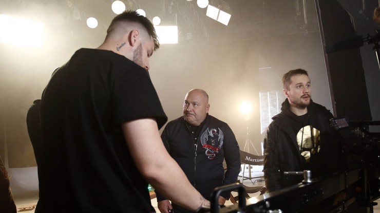 Galerie: Michal David pro eXtra.cz: Prozradil, čím se voní, že tak voní ...