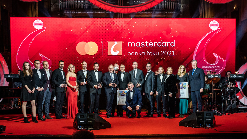 Bankou roku se stala Česká spořitelna, pojišťovnou Kooperativa – eXtra.cz