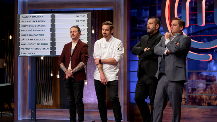 Galerie: MasterChef 2022: Český Ryan Gosling soutěžícím ukáže moderní ...