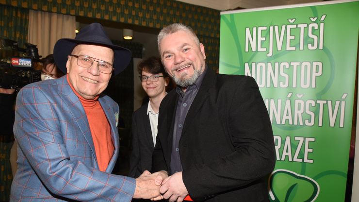 Galerie: Josef Melen musel na operaci: Nefunkční ledviny – fotka 7 ...