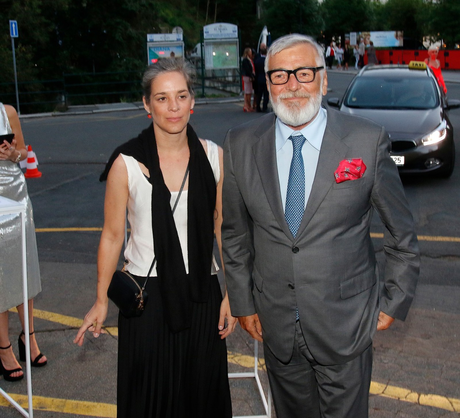 Galerie: Nenápadná Andrea Bartošková: Životní láska Jiřího Bartošky je ...