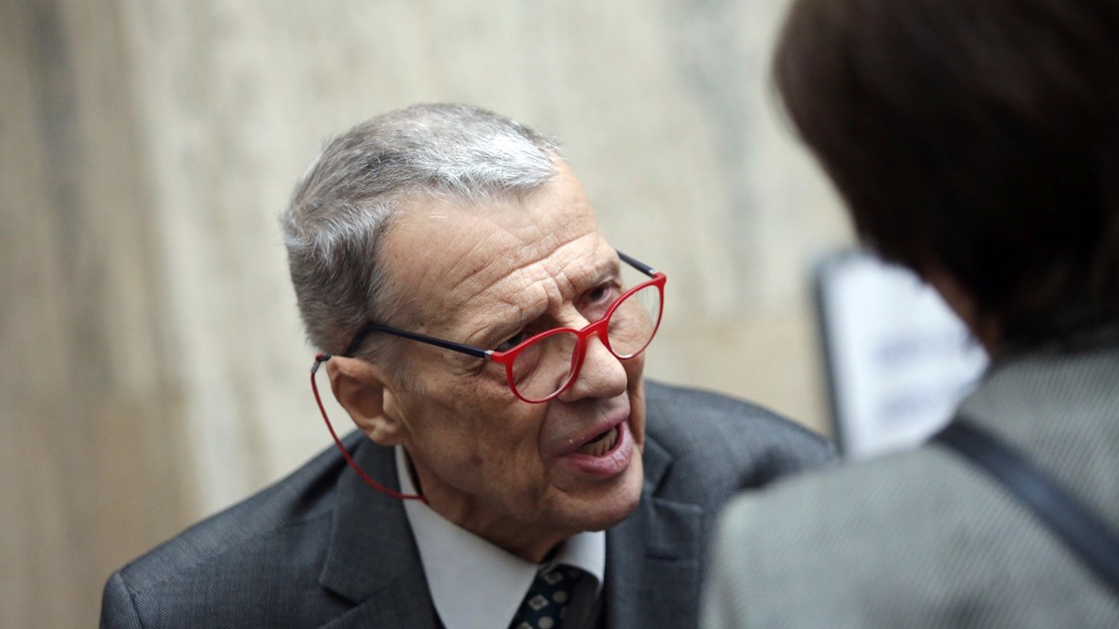 Zemřel Petr Uhl: Novinář, někdejší disident a zastánce lidských