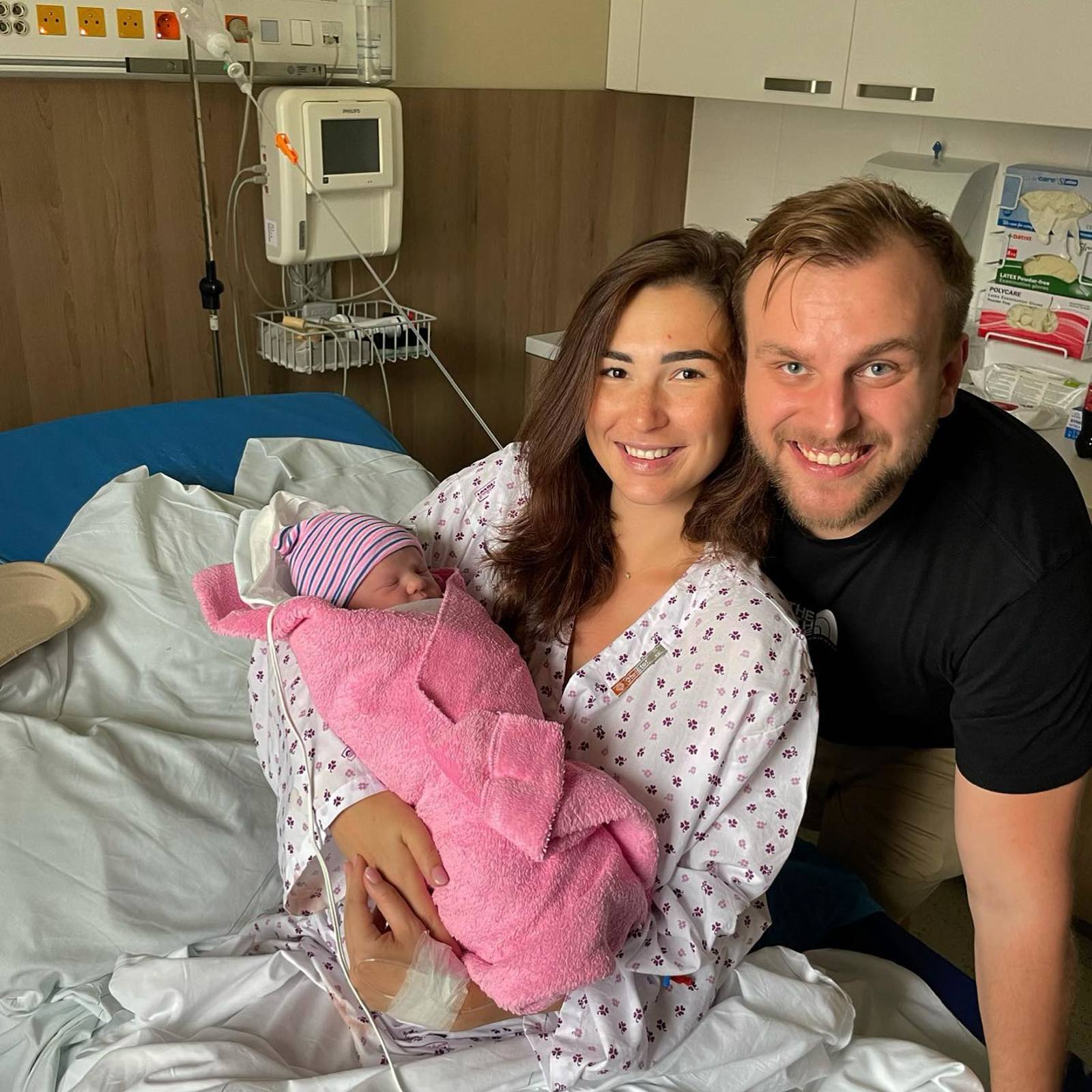 Galerie: Fotbalista Marek Jankulovski se stal v 46 letech dědečkem ...