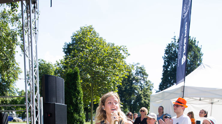 Galerie: Emma Smetana: Ukázala senzační postavu jako lusk – fotka 12 ...