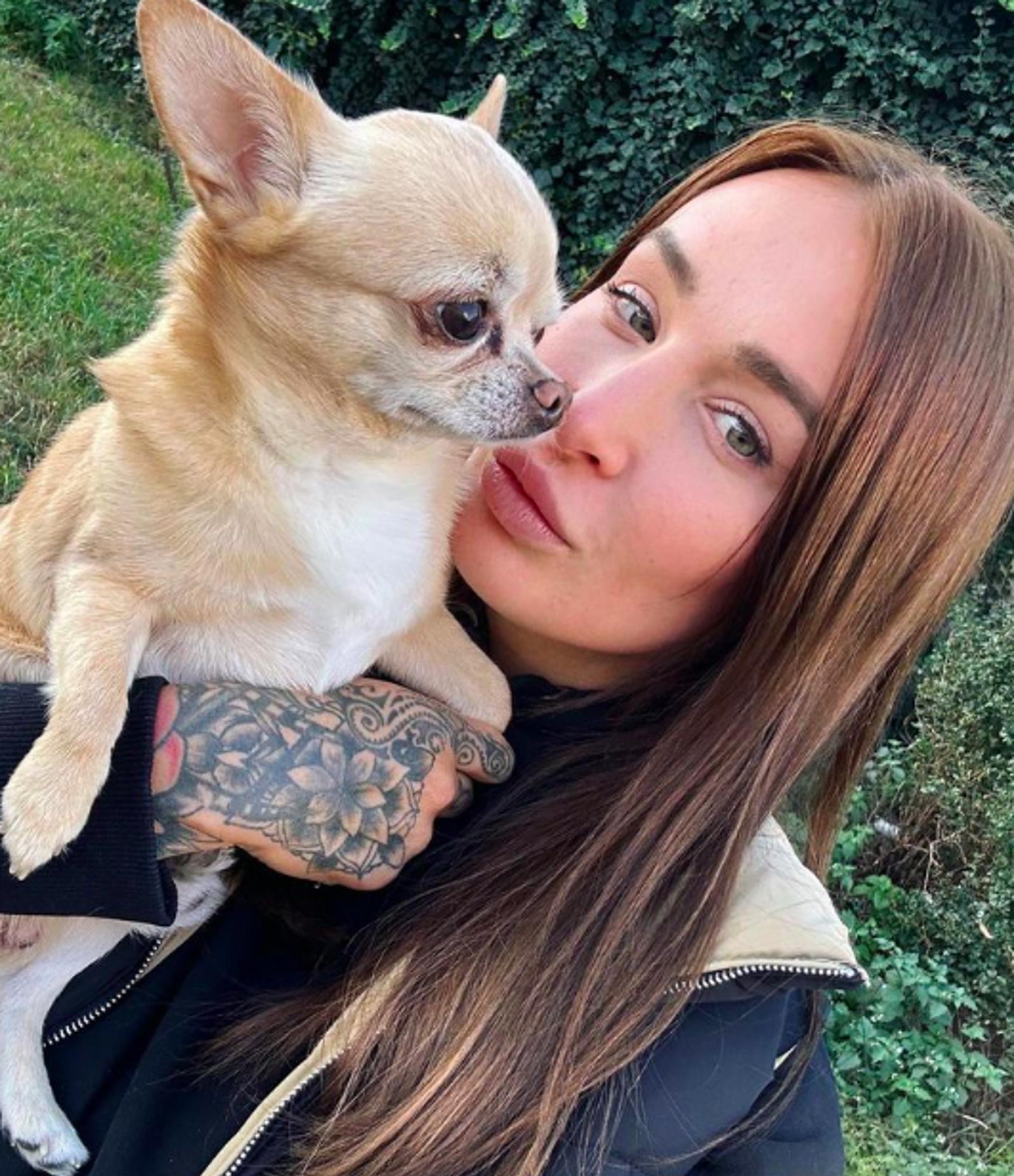 Galerie: Karolína Urbanová alias Daisy Lee dala sbohem Česku: Jejím ...