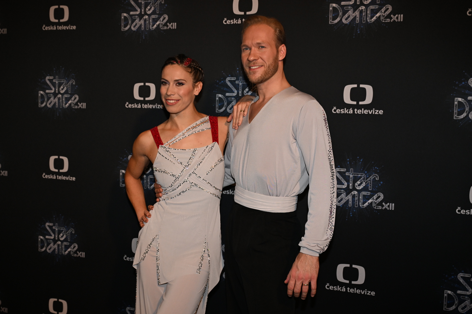 Galerie: Eva a Marek Adamczykovi otevřeli Český dům a předvedli romantický tanec olympijskou ...