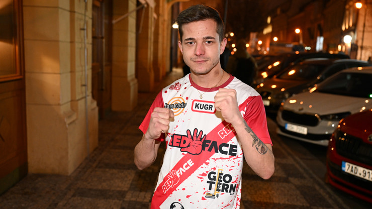 Galerie: Jan Kulas míří do RedFace: Expřítel Shopaholicadel chce ...