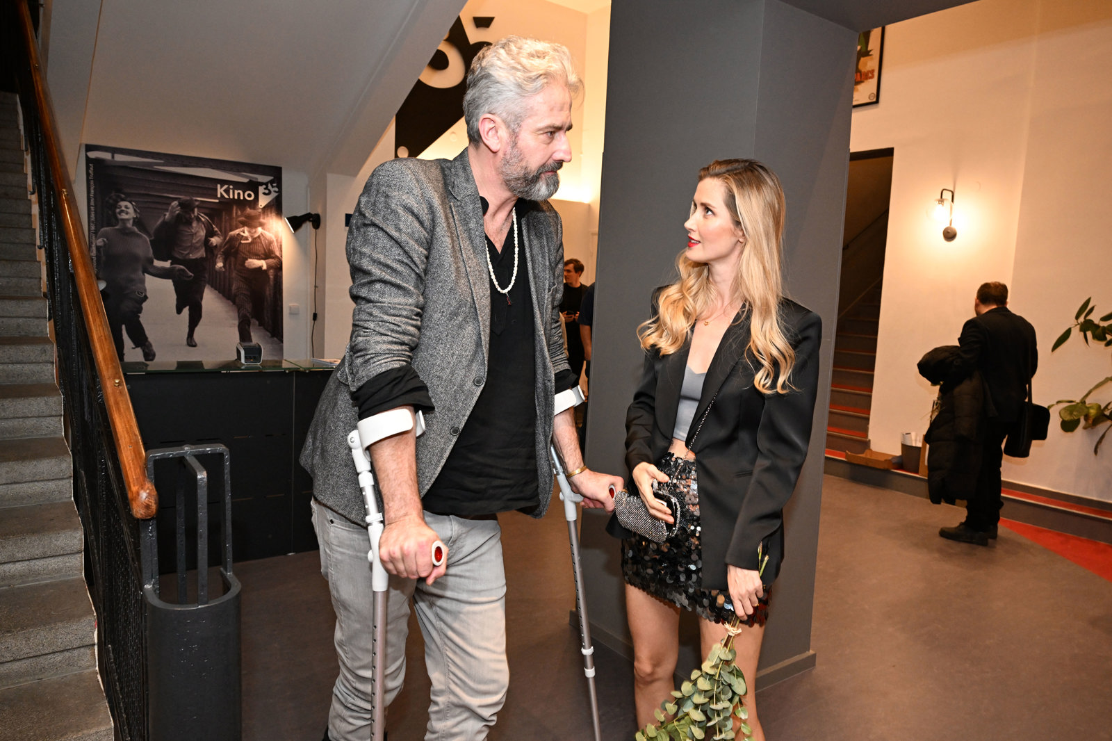 Galerie: Roman Zach: Na premiéru dorazil o berlích, zlomil si kotník ...