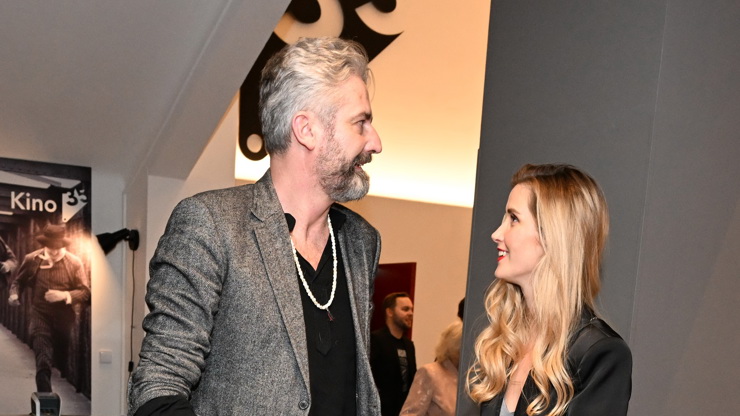 Galerie: Roman Zach: Na premiéru dorazil o berlích, zlomil si kotník ...