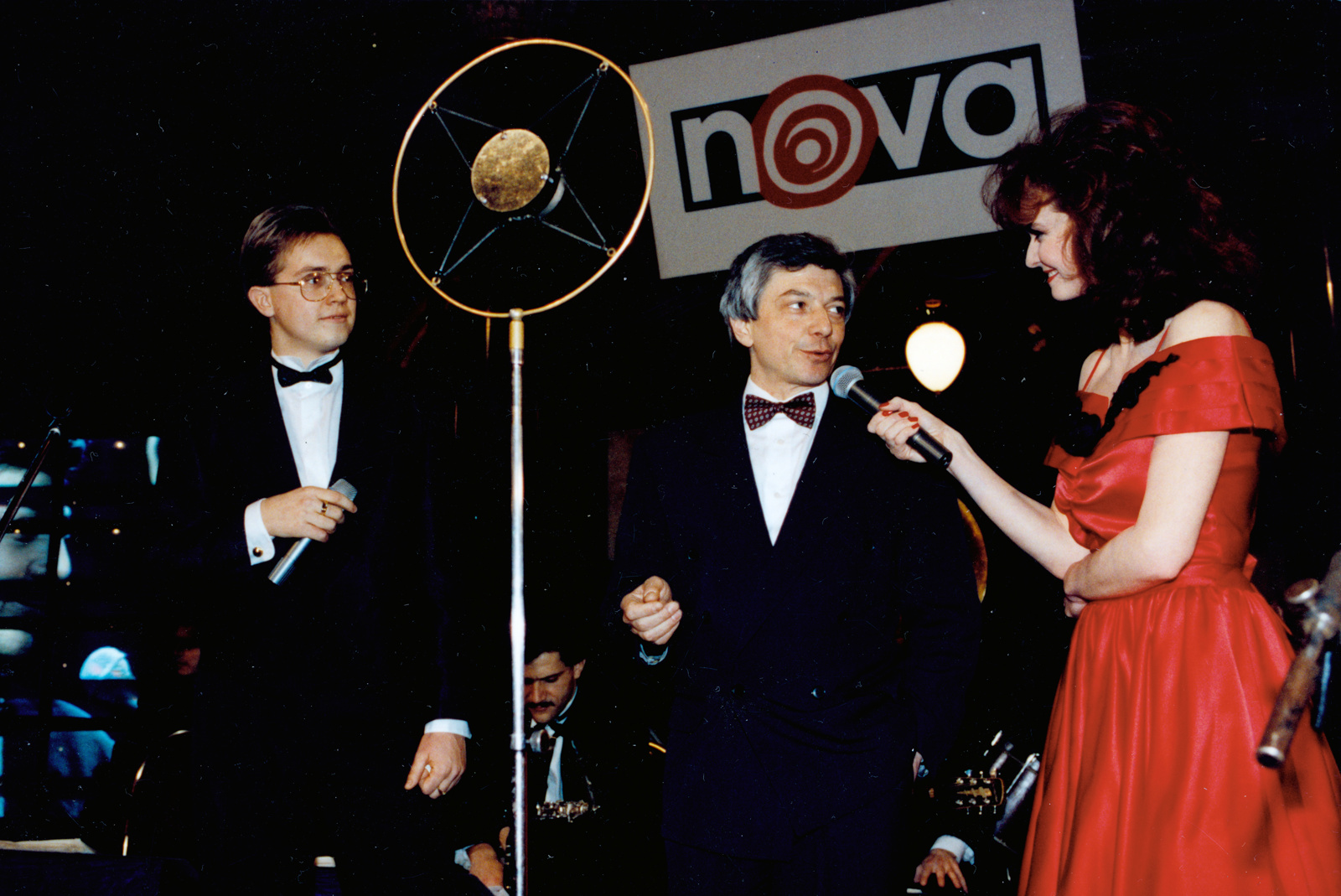 Galerie: Vladimír Železný před 30 lety zahájil vysílání televize Nova ...