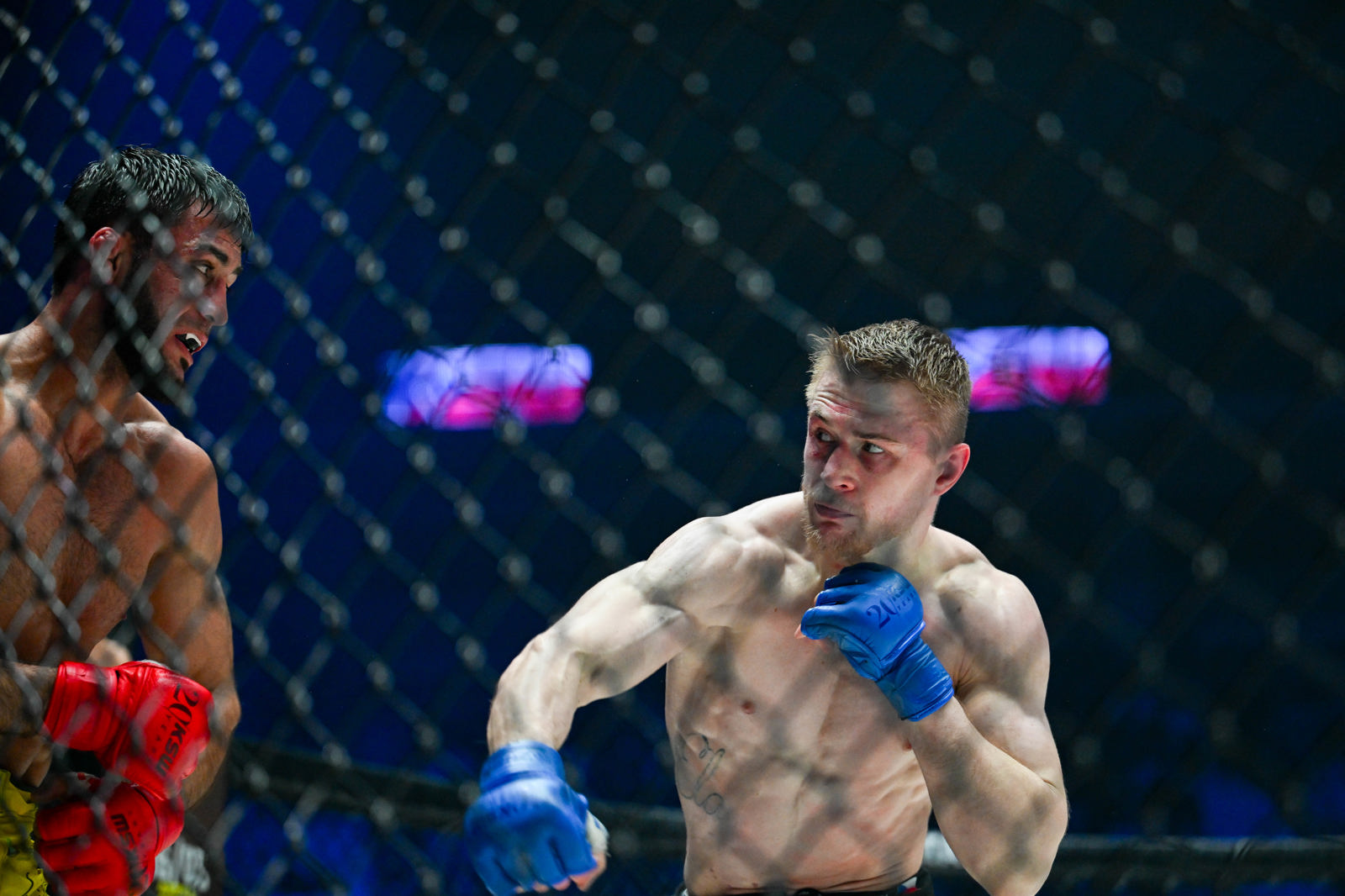 Galerie: Václav Sivák se navezl do Karlose Vémoly a Lea Brichty ...