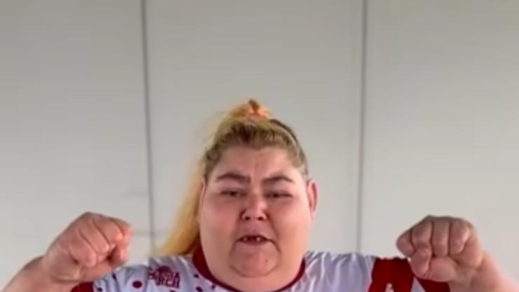 Galerie: Do RedFace míří princezna Droběna: Žena vážící 262 kilogramů ...