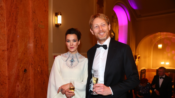 Galerie: Česko-Slovenský ples je tady: Andrea Verešová, Felix Slováček ...