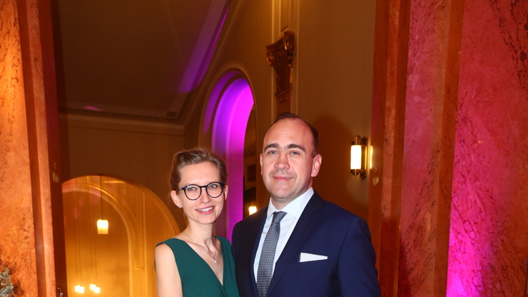 Galerie: Česko-Slovenský ples je tady: Andrea Verešová, Felix Slováček ...