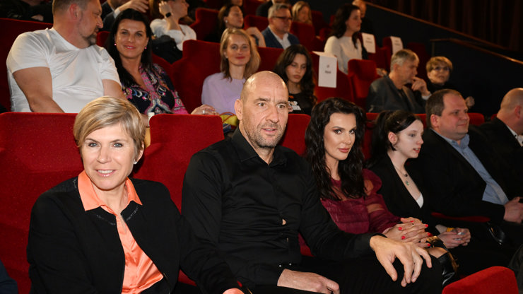 Galerie: Jan Koller ukázal krásnou dceru: S Kateřinou vyrazili na ...