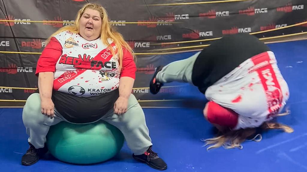 Princezna Droběna z Red Face: Přes 250 kg vážící žena zbořila internet ...