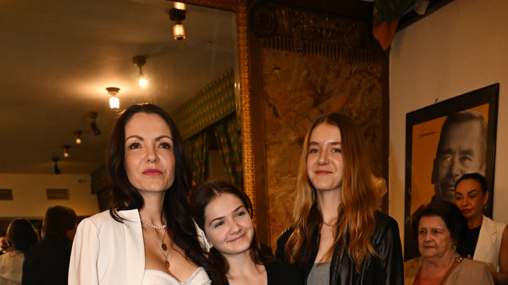 Galerie: Petr Janda ukázal všechny čtyři dcery: Jedna je krásnější než ...