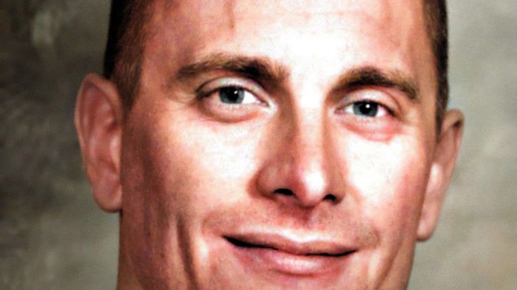 Robert Fisher: Ženě a dětem podřízl hrdla a zapálil dům. Dodnes se ho ...