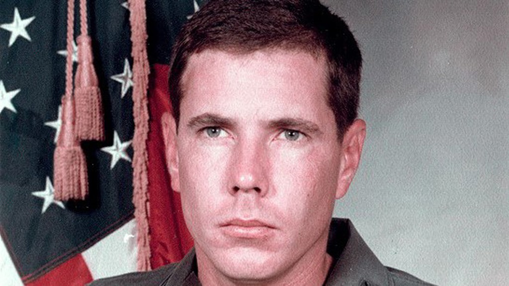 Hugh Thompson Jr.: Odvážný pilot helikoptéry, který se zastal ...