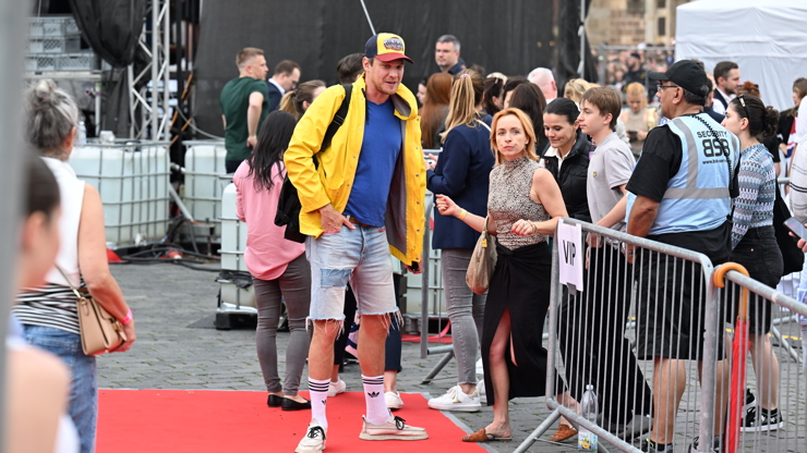 Galerie: Hokejisti na Staromáku: Taneček na střeše či rozjetý David ...