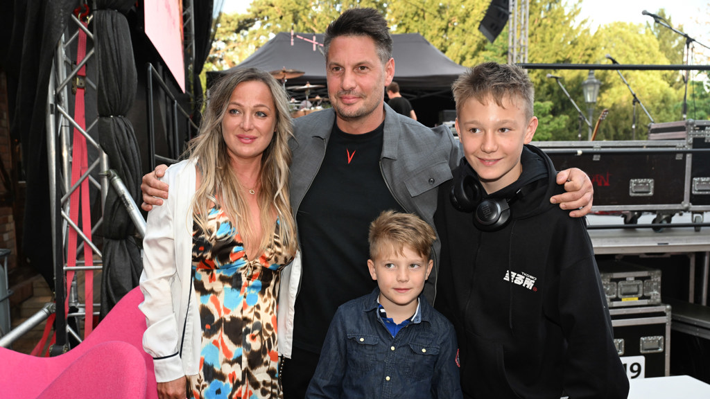 Václav Jelínek z kapely Lunetic ukázal krásnou manželku a syny: Jsou ...