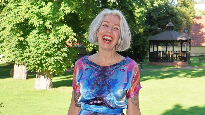 Galerie: Nejkrásnější česká mikáda: Marcela Březinová překvapila délkou ...