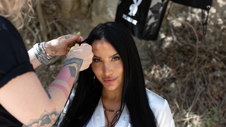 Galerie: Kočka z Playboye: Playmate Natali má vizáž indiánské krásky ...