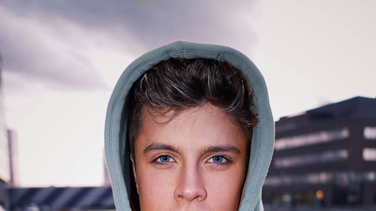 Galerie: Jon Mariánek a jeho luxusní život: Helikoptéry, auta, krásné ...