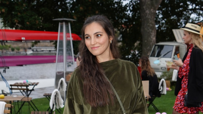 Galerie: Módní policie z Instax party: Jordan Haj šokoval v dámských ...