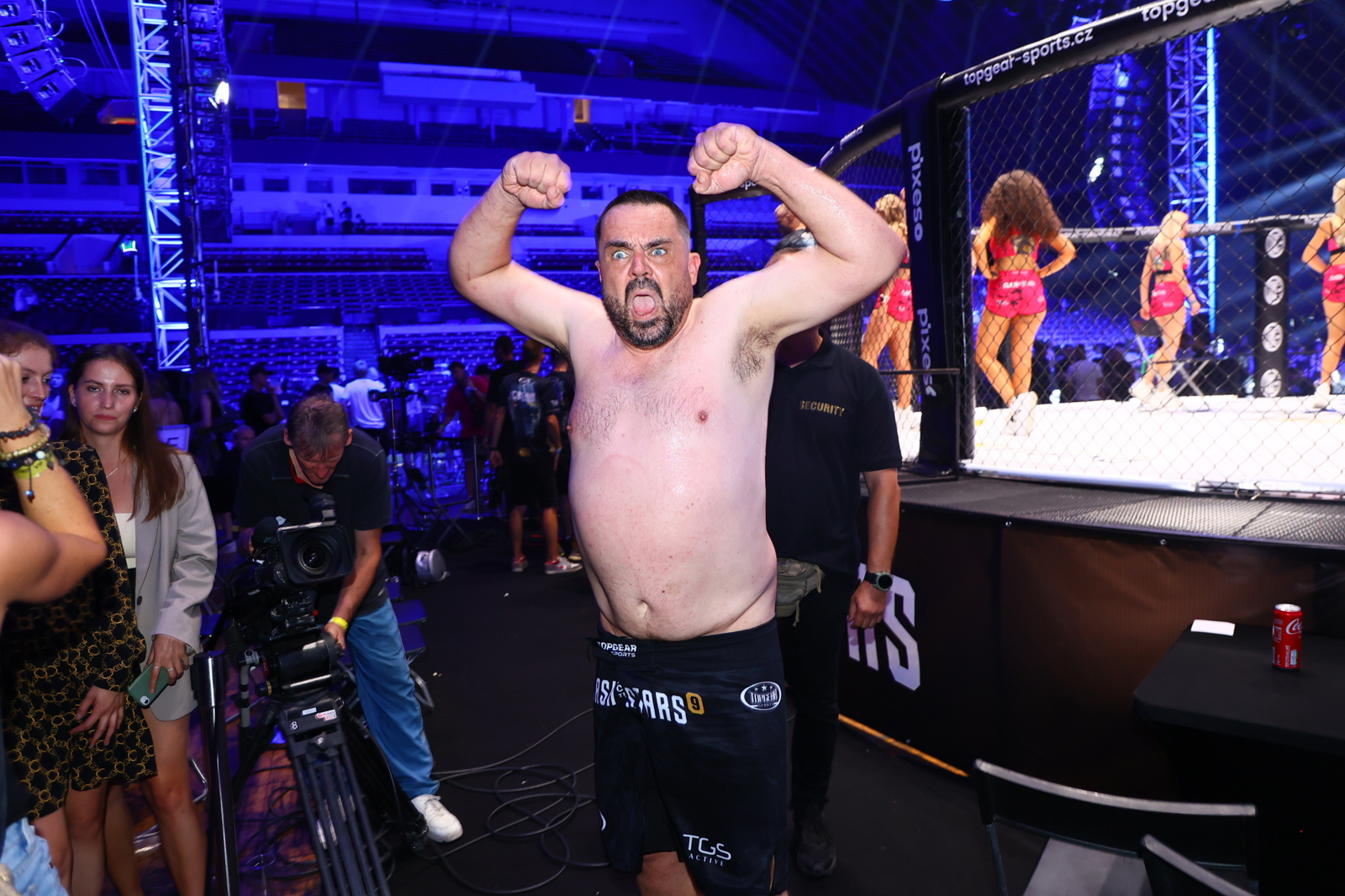 Galerie: Pavel Novotný se vyjádřil k rozsudku, který ho poslal do vězení: Každej pořádnej ...