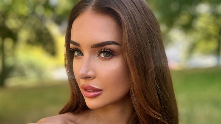 Galerie: Nicole Šáchová ve Zrádcích všem vytřela zrak: Dostala se do ...