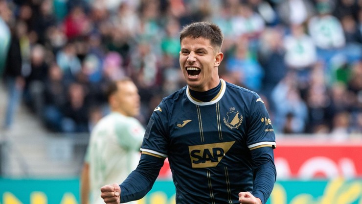 Galerie: Patrik Schick, Adam Hložek a Matěj Kovář si užívají luxus s ...