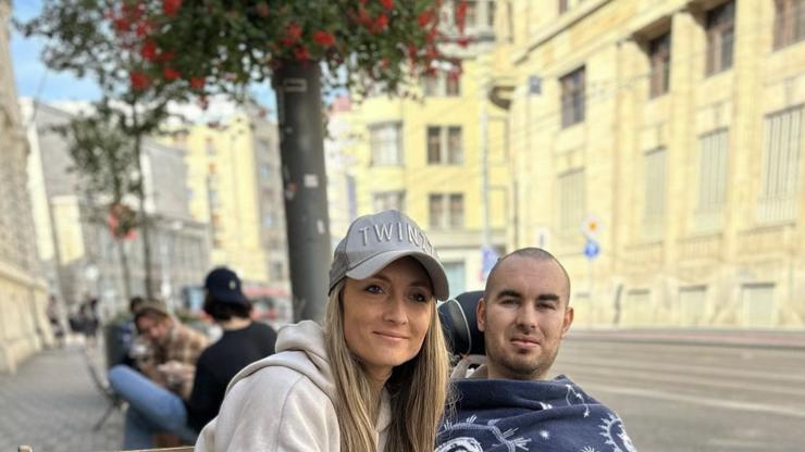 Galerie: Jan Kavalír odložil kvůli těhotné manželce sebevraždu: Teď se ...