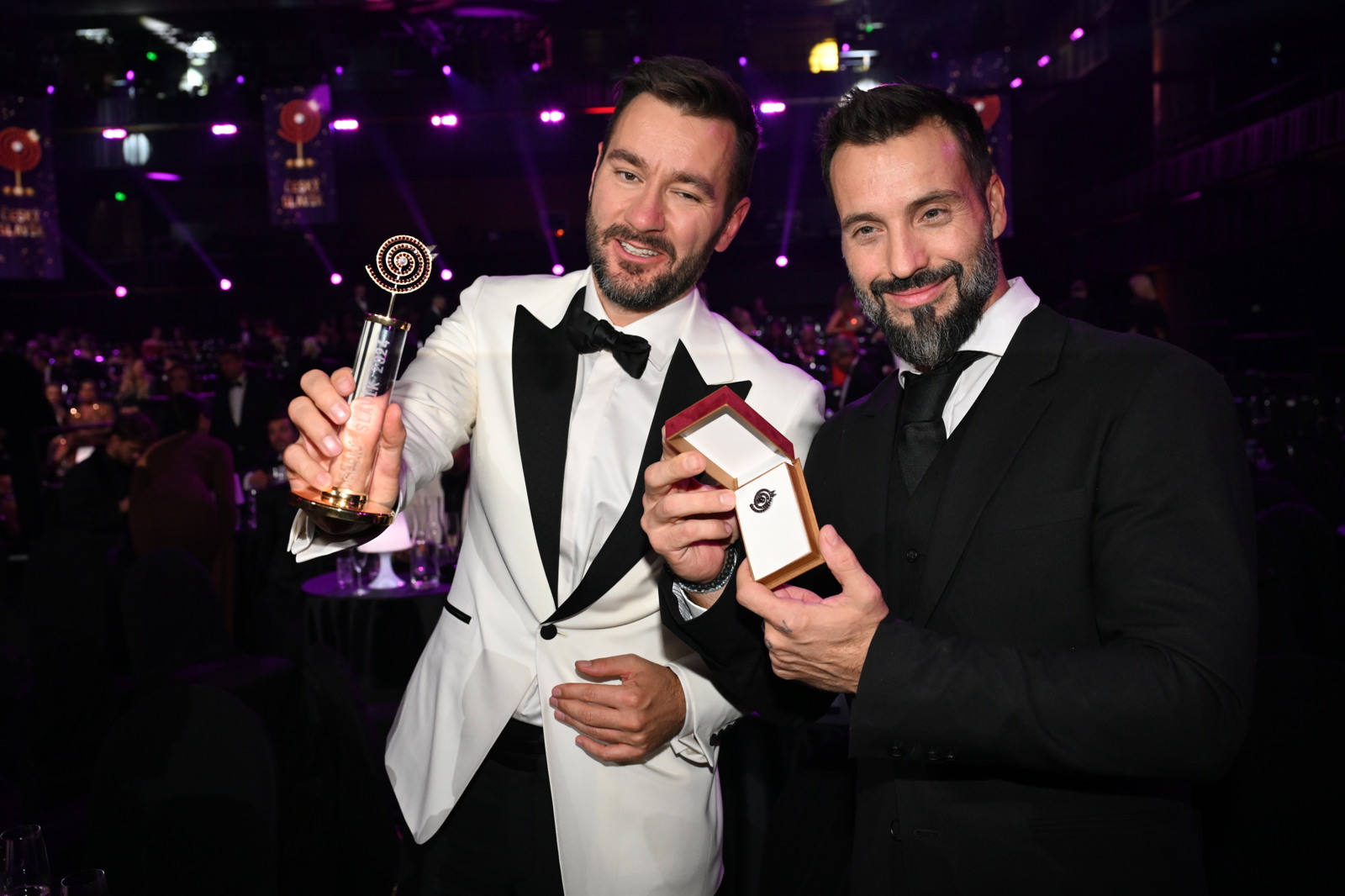 Galerie: Václav Noid Bárta exceloval na Českém slavíkovi 2025: Urval ...