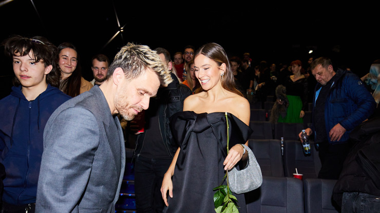 Galerie: Zrádci plní hvězd: Rozjetý Leoš Mareš, Ondřej Novotný s ...