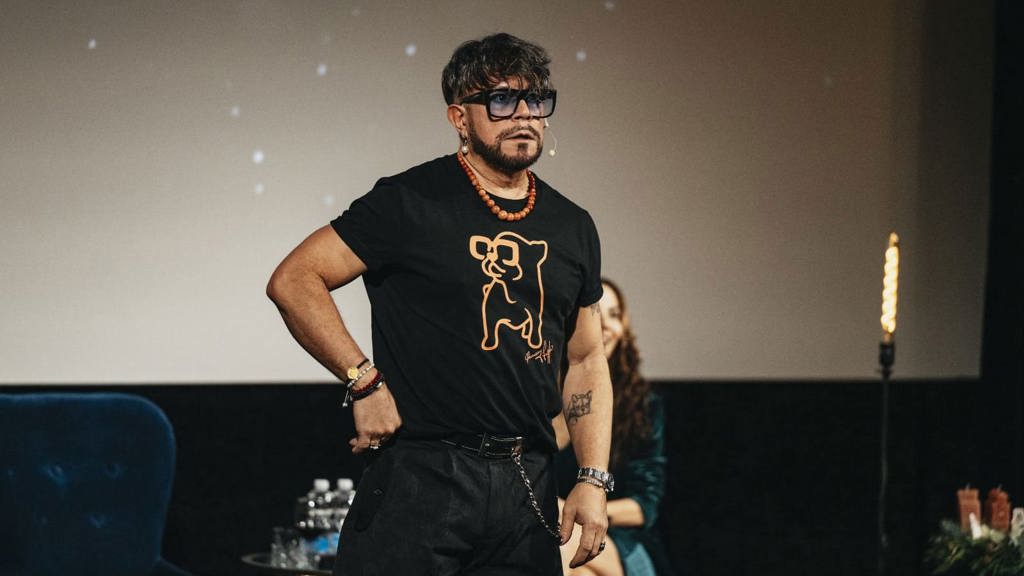 Osmany Laffita terčem drsného obvinění. Divadlo ho nařklo ze šíleného ...