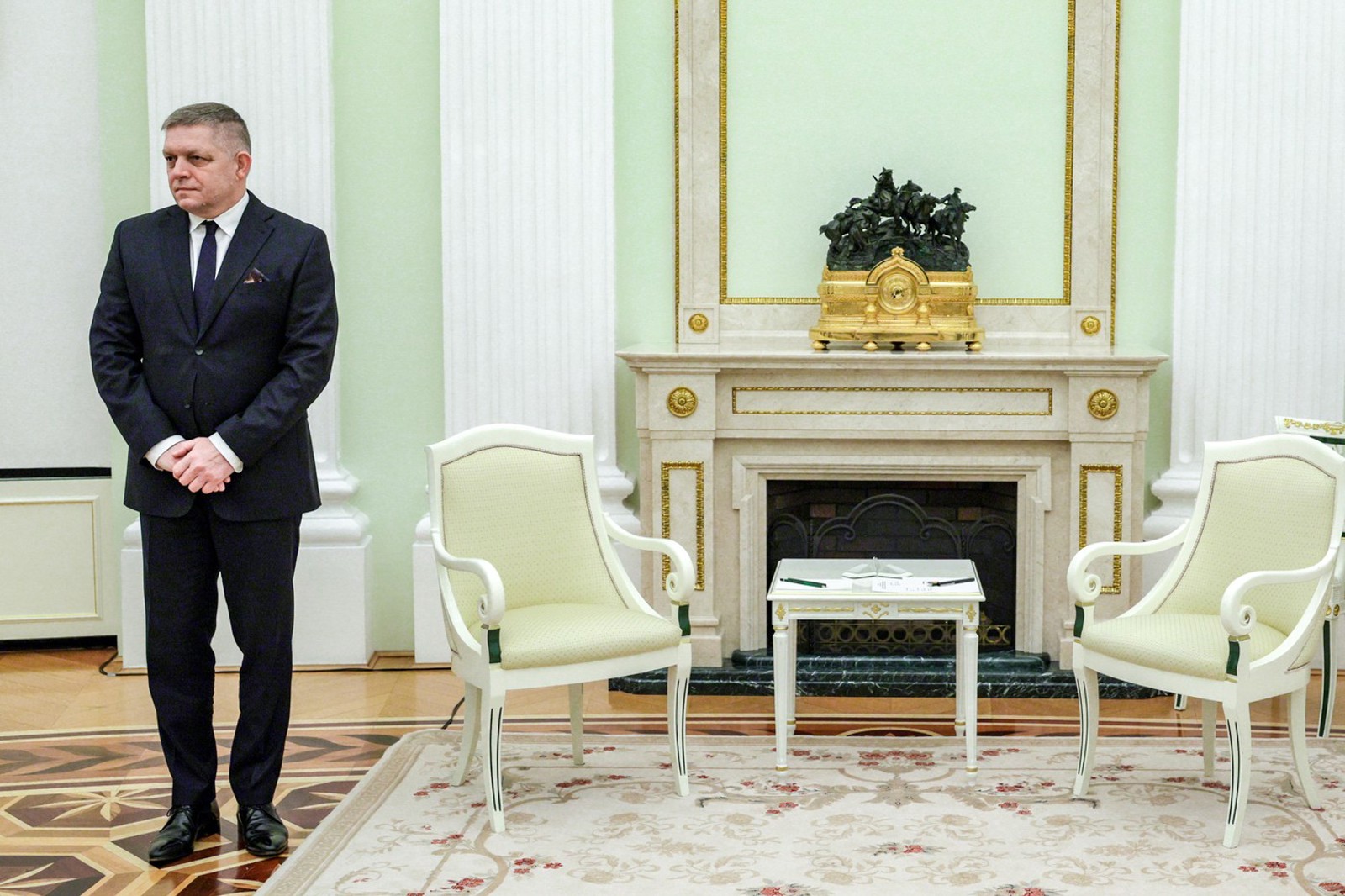Galerie: Robert Fico dorazil na přehlídku do Moskvy a setkal se s ...